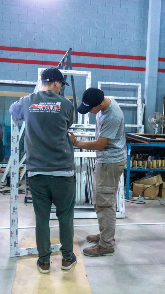 Aberturas de PVC y Aluminio: Calidad y Durabilidad